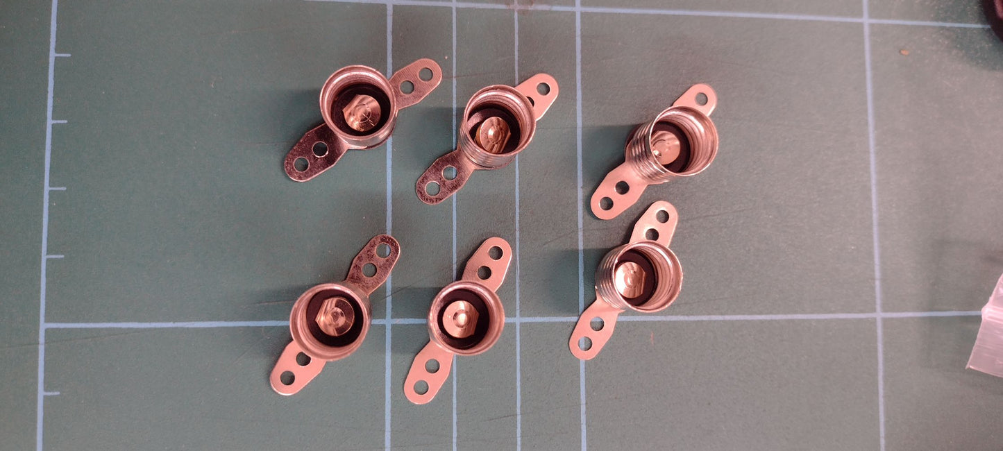 Screw in Light Bulb Holders – Tony Green Steam Models