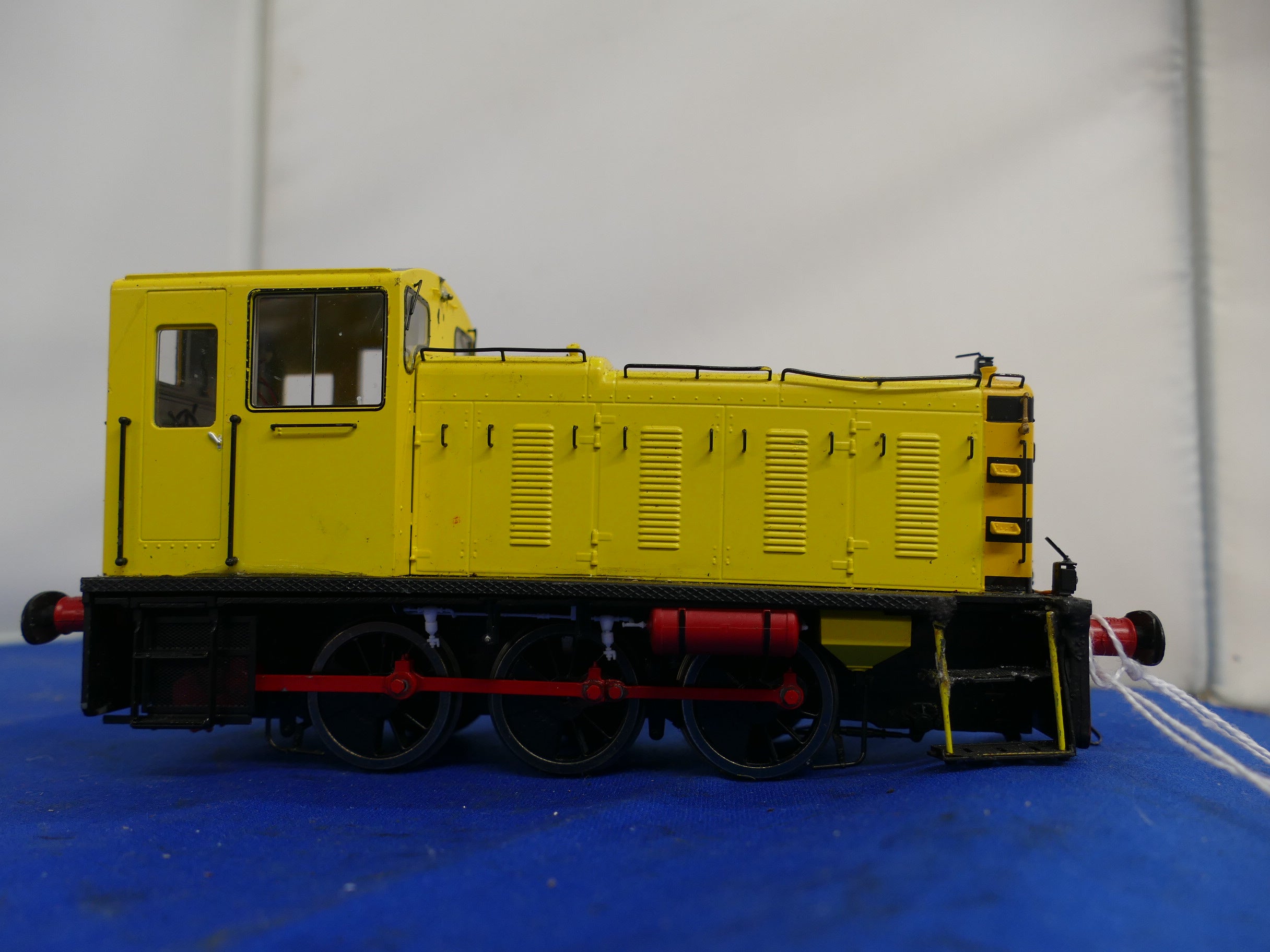 Heljan Gauge "O" Class 03 Industrial Shunter (used) – Tony Green Steam ...