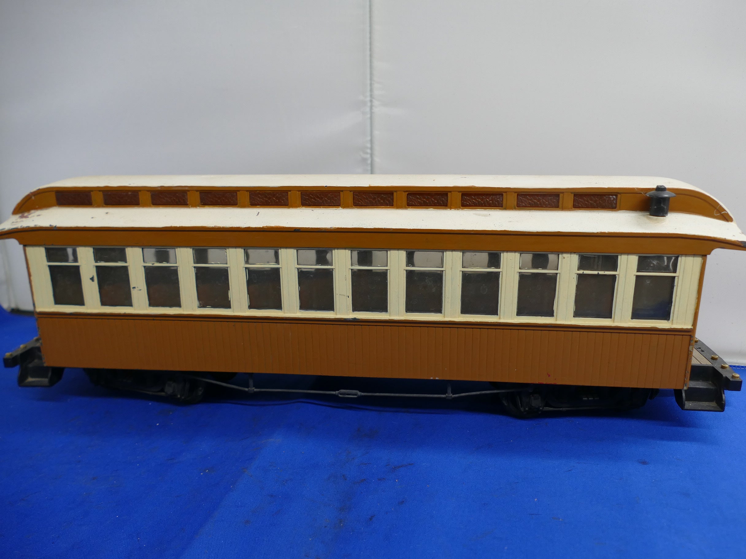 Bachmann G Scale - Pullman Coach (used) – Tony Green Steam Models