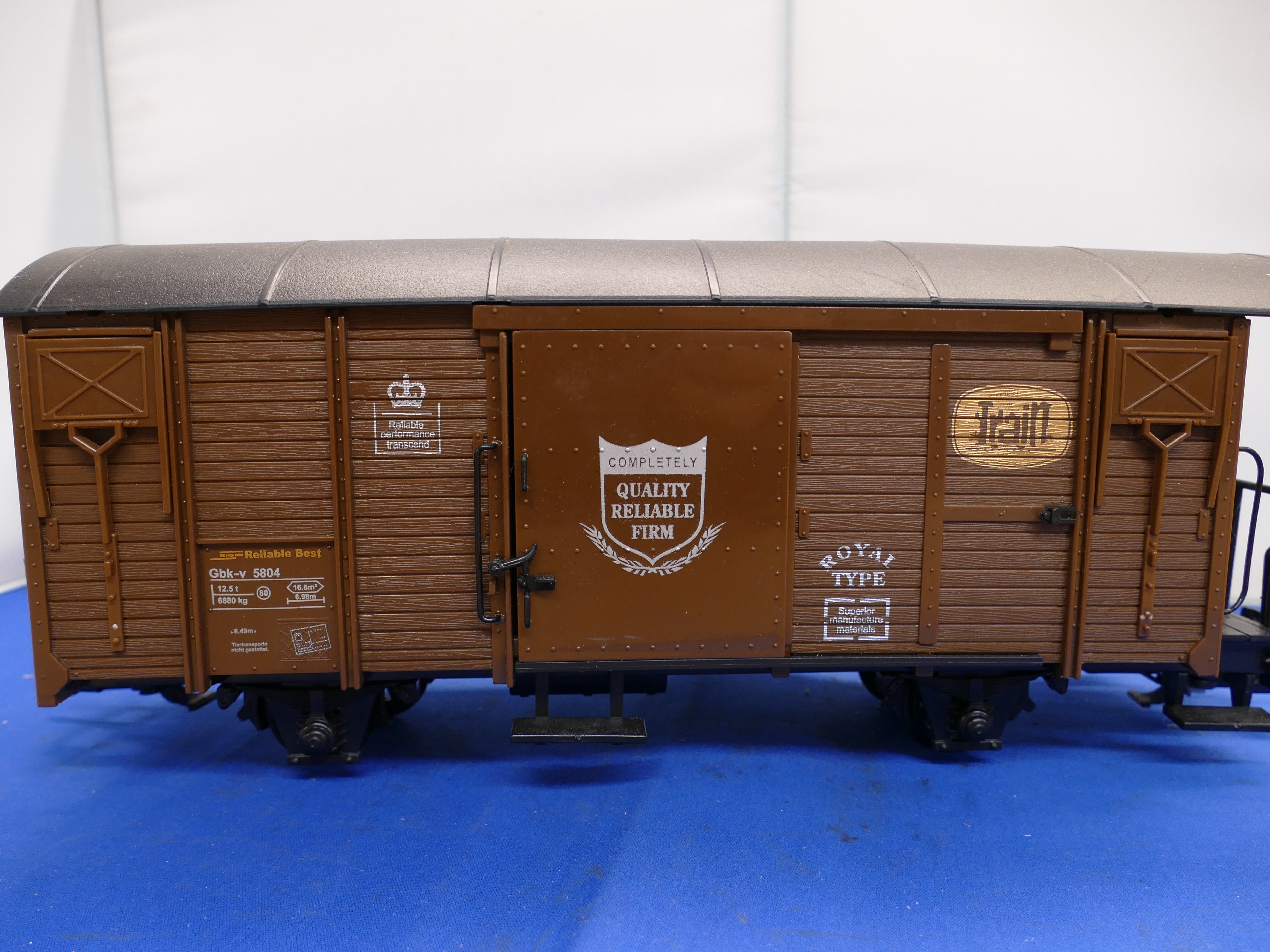 Train Box Van (Brown) (used) – Tony Green Steam Models